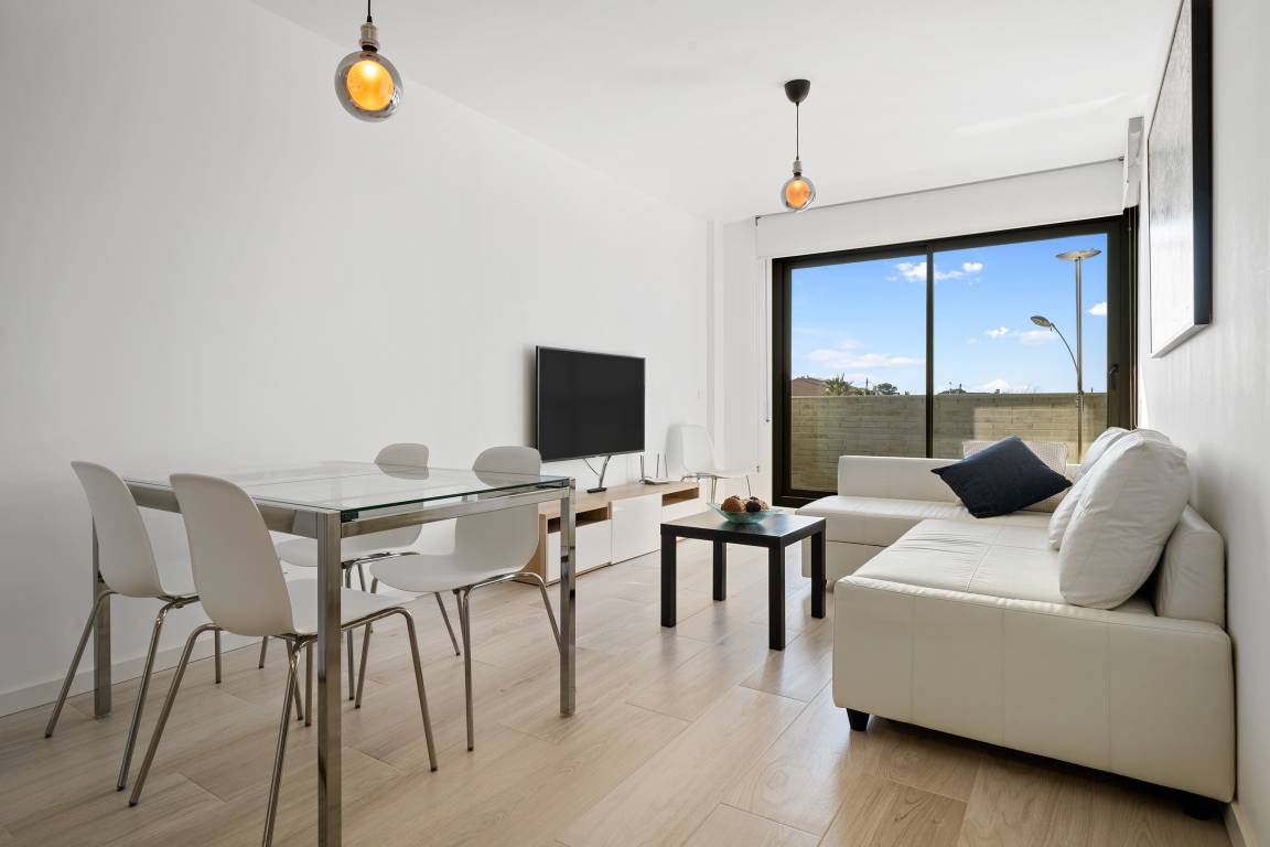 70 M² Apartamento ∙ 2 Habitaciones ∙ 5 Huéspedes - L'Ametlla de Mar