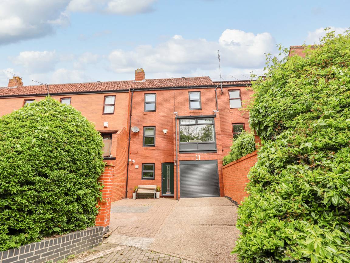 Cottage ∙ 3 Bedrooms ∙ 6 Guests - University of Lincoln