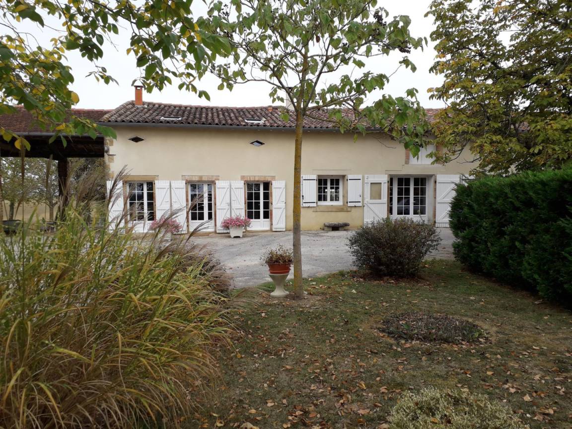 140 M² Gîte ∙ 3 Chambres ∙ 6 Personnes - Lavaur