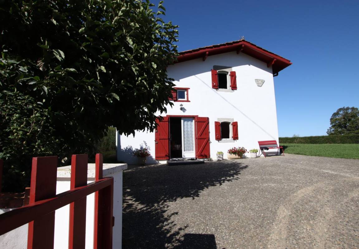 110 M² Gîte ∙ 2 Chambres ∙ 4 Personnes - Pays basque français