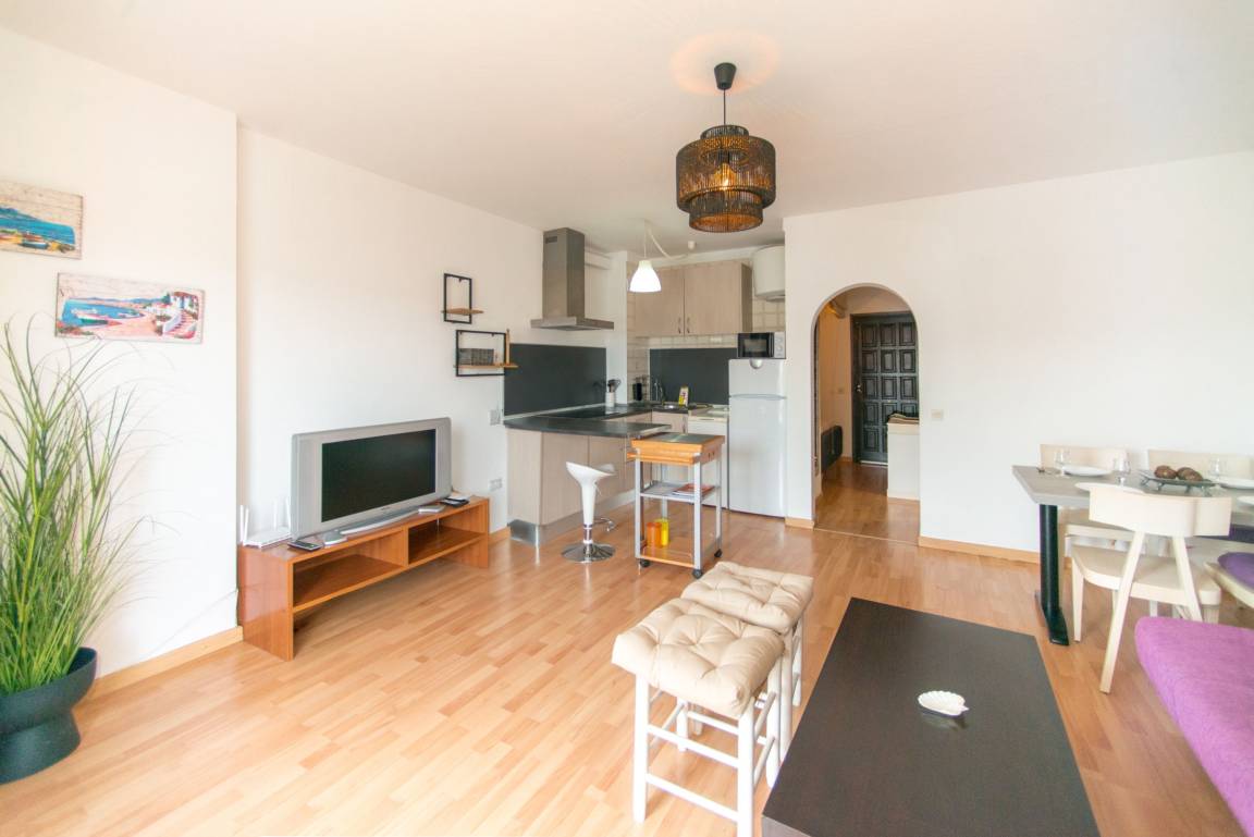 38 M² Apartment ∙ 4 Guests - Empuriabrava