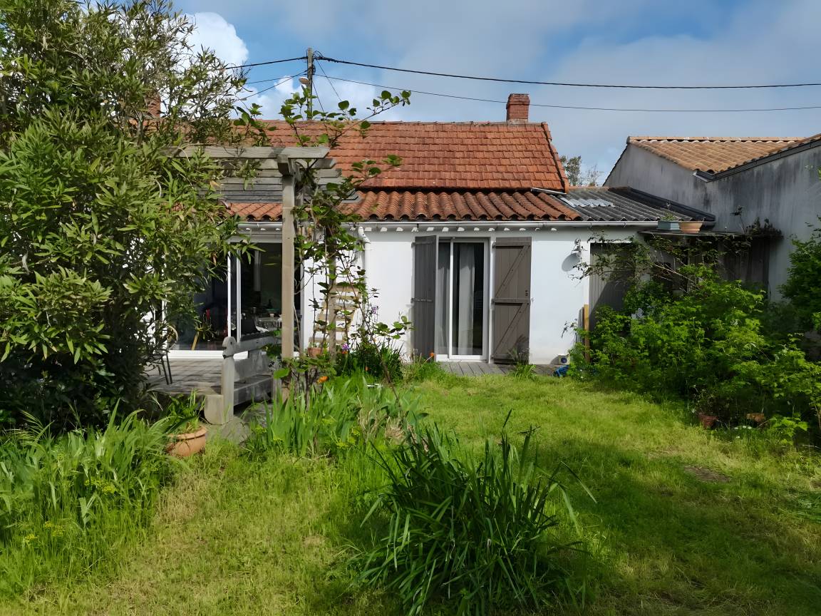70 M² House ∙ 2 Bedrooms ∙ 6 Guests - Jard-sur-Mer