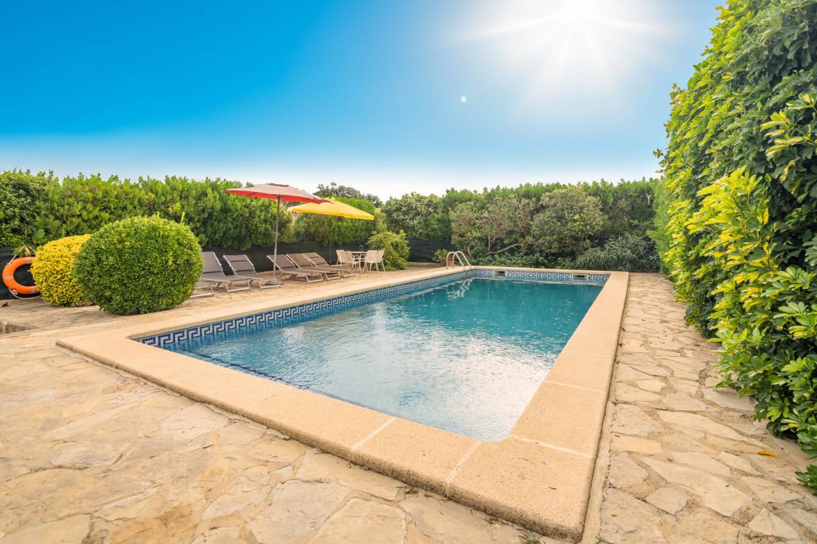 110 M² Villa ∙ 3 Habitaciones ∙ 6 Huéspedes - Búger