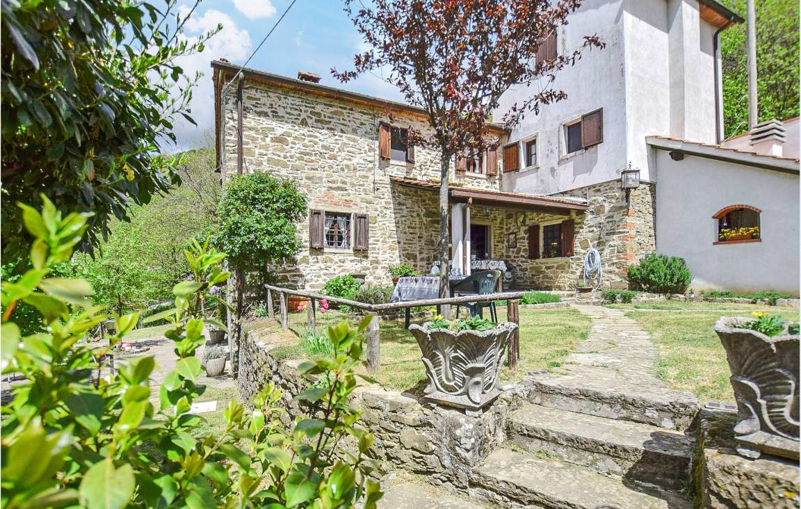 140 M² House ∙ 3 Bedrooms ∙ 5 Guests - Pistoia