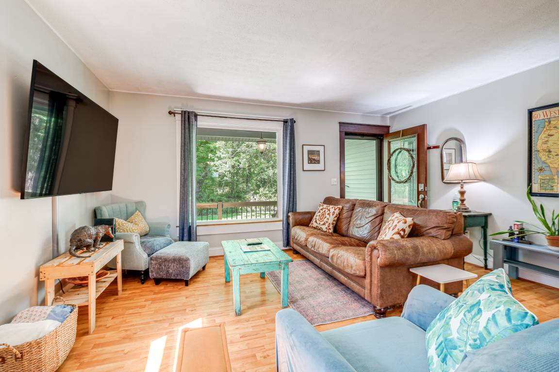 213 M² Casa ∙ 3 Habitaciones ∙ 4 Huéspedes - Blacksburg, VA