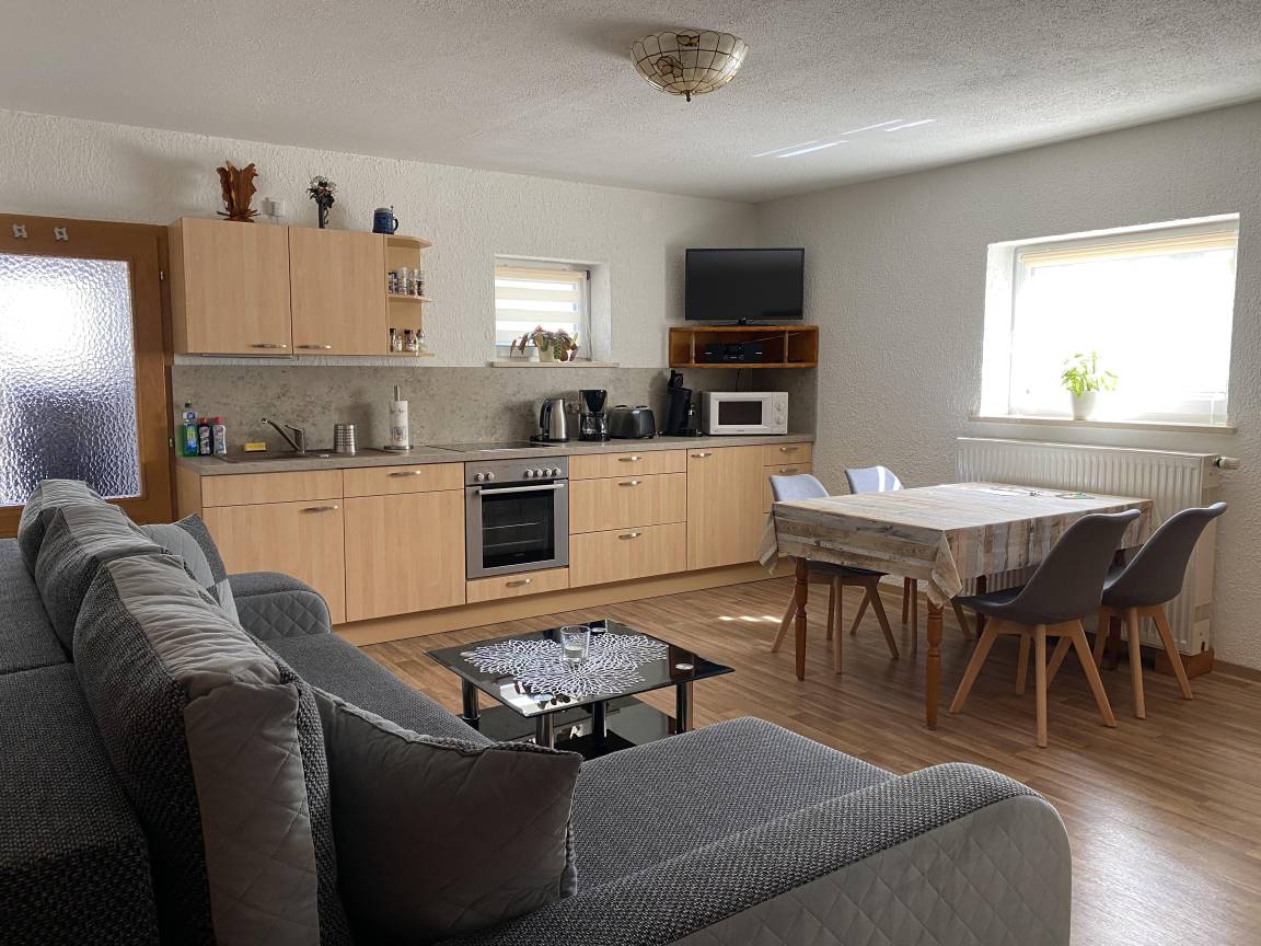 52 M² Ferienwohnung ∙ 2 Schlafzimmer ∙ 4 Gäste - Altenberg