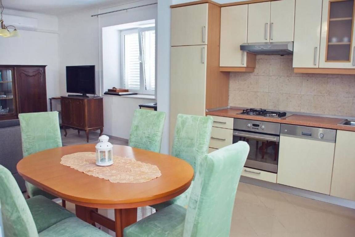 100 M² House ∙ 4 Bedrooms ∙ 8 Guests - Novalja