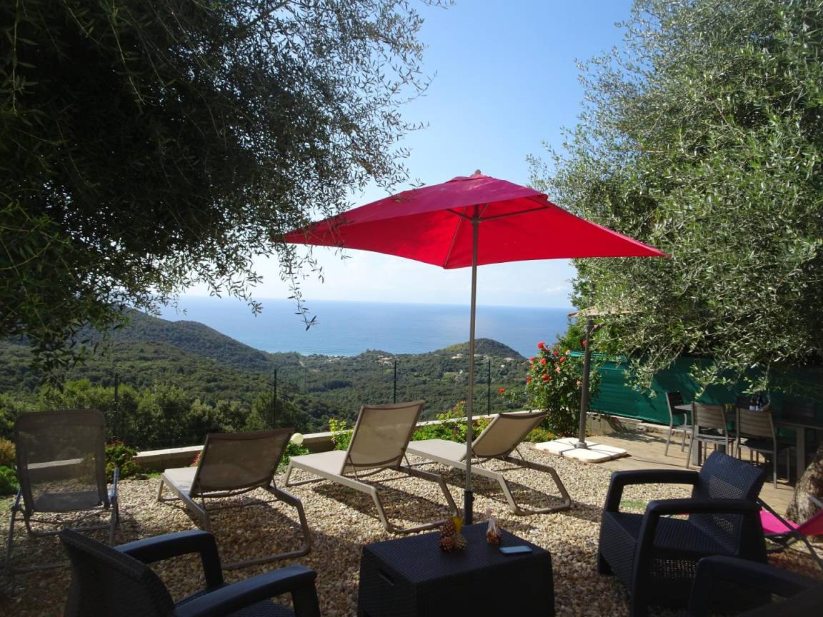 95 M² Gîte ∙ 3 Chambres ∙ 6 Personnes - Bastia