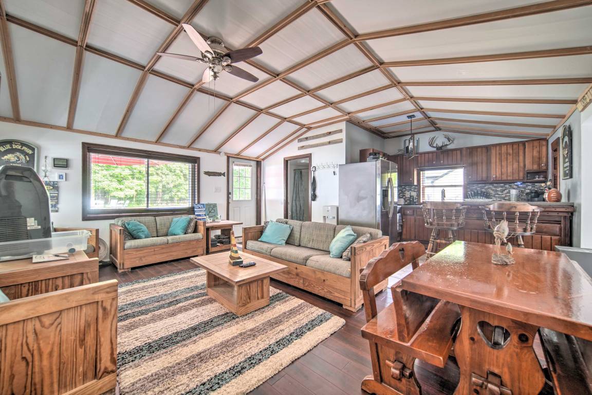 69 M² House ∙ 2 Bedrooms ∙ 6 Guests - Pymatuning State Park (Ohio), Andover