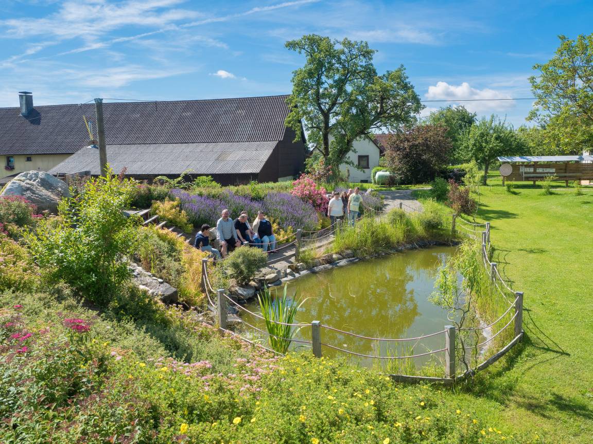 66 M² Apartment ∙ 2 Bedrooms ∙ 5 Guests - Friedrichshafen