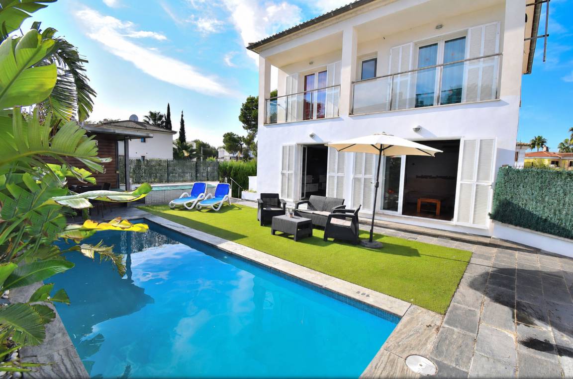 140 M² House ∙ 4 Bedrooms ∙ 7 Guests - Can Picafort