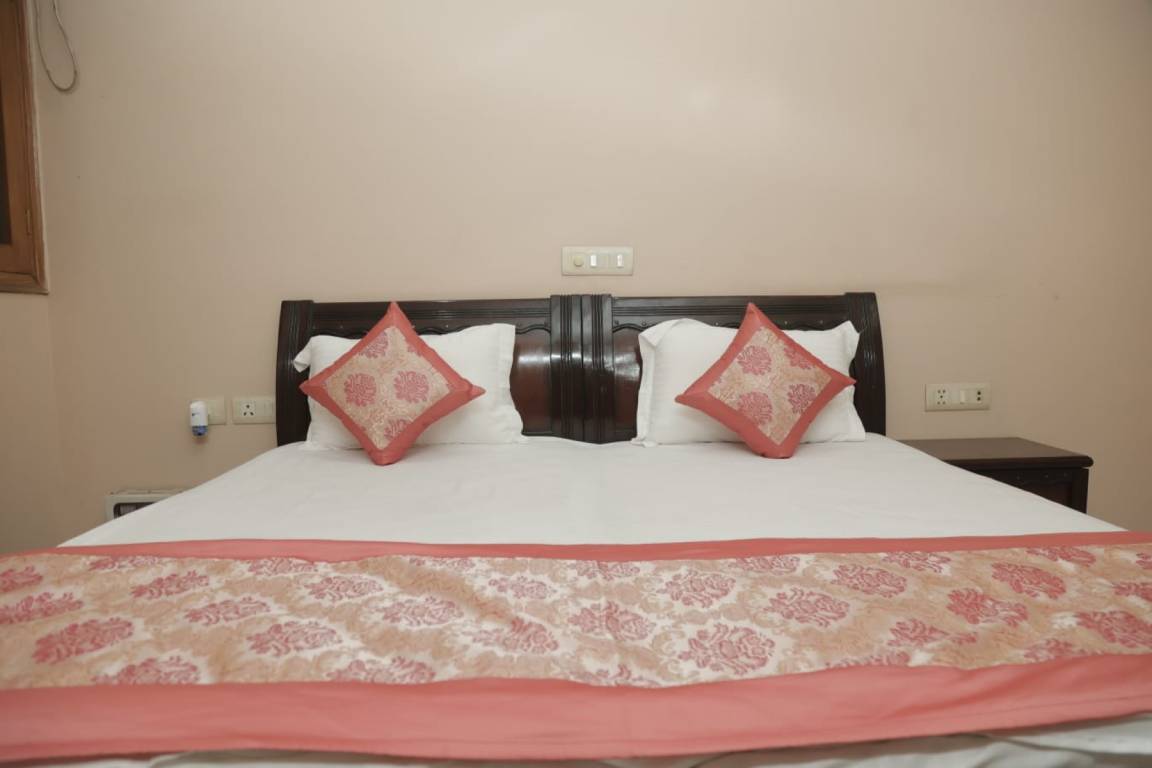 450 M² Privatzimmer ∙ 1 Schlafzimmer ∙ 4 Gäste - Neu Delhi
