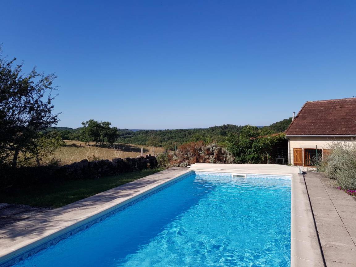 137 M² Gîte ∙ 3 Chambres ∙ 6 Personnes - Corrèze