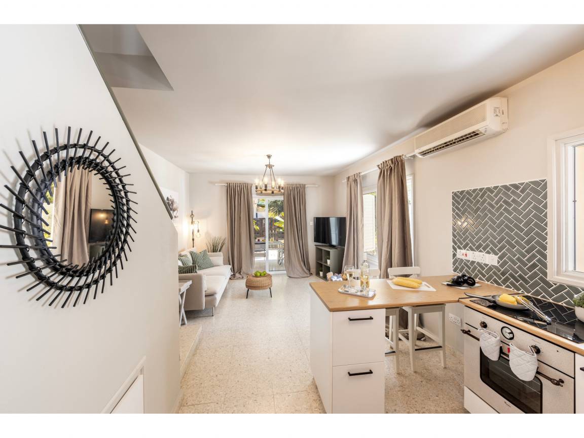 80 M² Villa ∙ 2 Bedrooms ∙ 5 Guests - Перволия