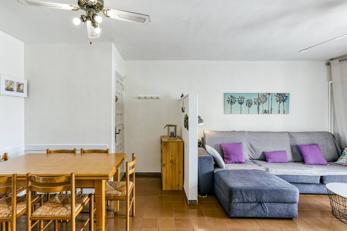 50 M² Apartment ∙ 2 Bedrooms ∙ 4 Guests - L'Escala