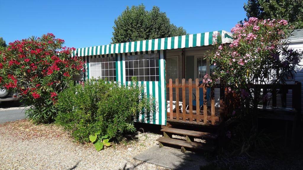 32 M² Camping ∙ 2 Chambres ∙ 4 Personnes - Saint-Denis-d'Oléron