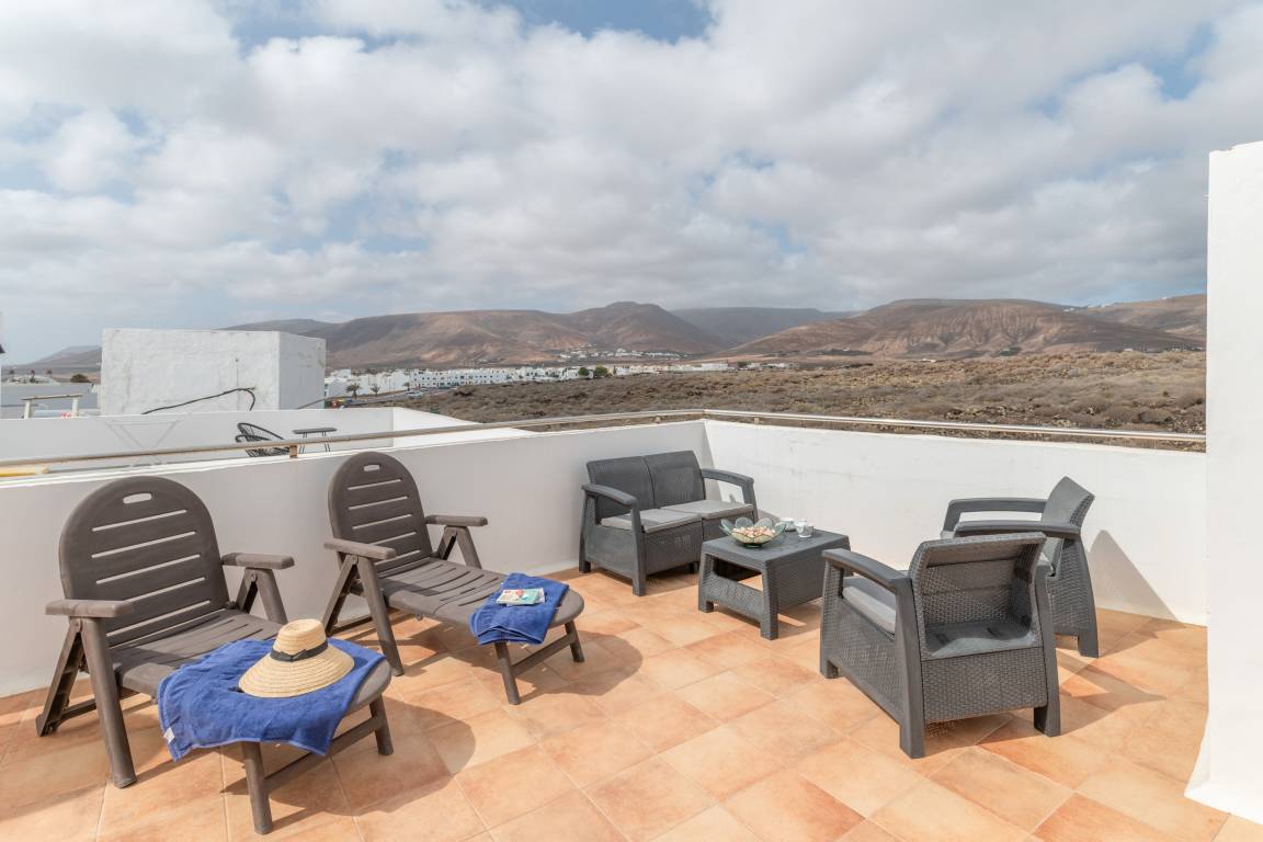 120 M² Ferienhaus ∙ 4 Schlafzimmer ∙ 7 Gäste - La Graciosa