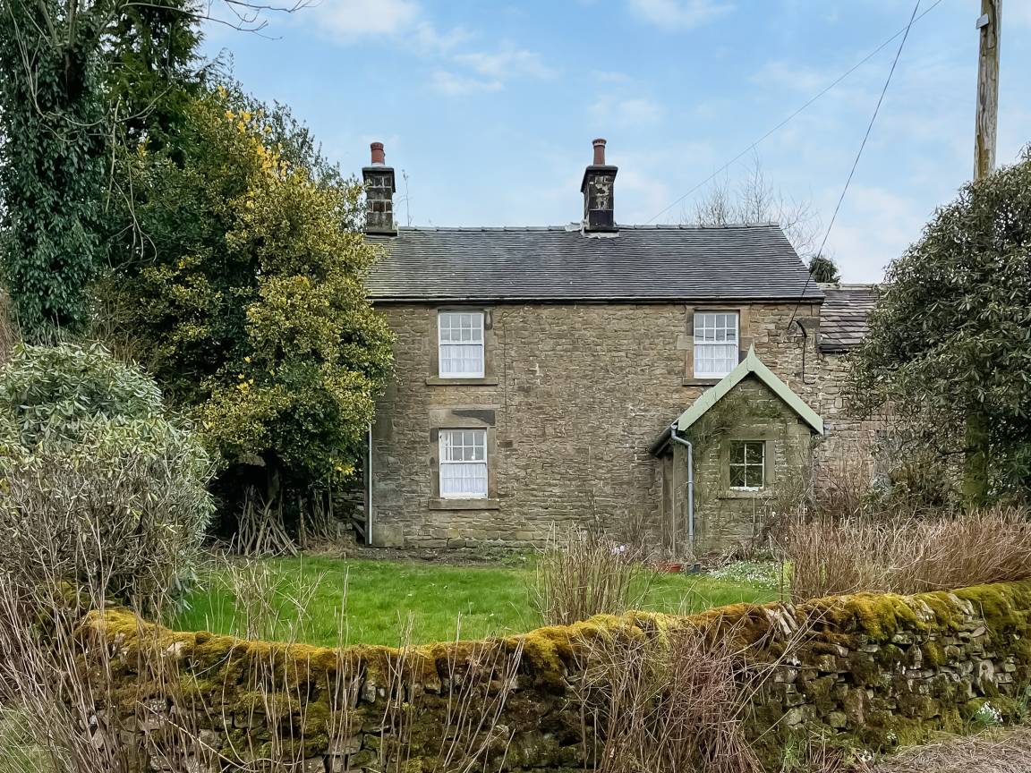 Cottage ∙ 3 Bedrooms ∙ 6 Guests - Leek