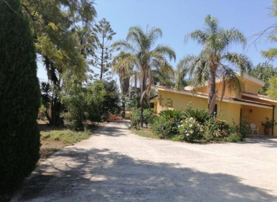 200 M² Villa ∙ 3 Slaapkamers ∙ 8 Gasten - Tropea