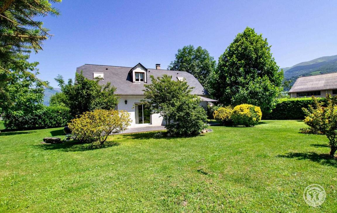 110 M² Gîte ∙ 3 Chambres ∙ 6 Personnes - Argelès-Gazost