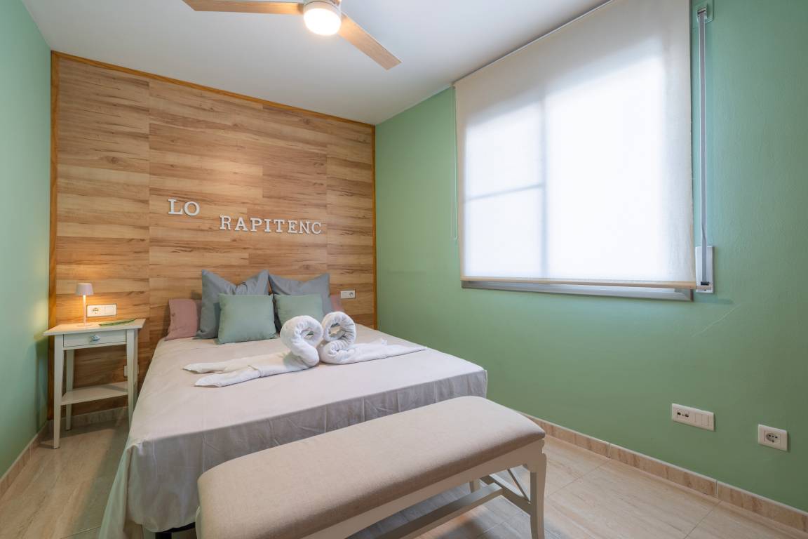 90 M² Apartamento ∙ 3 Habitaciones ∙ 5 Huéspedes - Sant Carles de la Ràpita