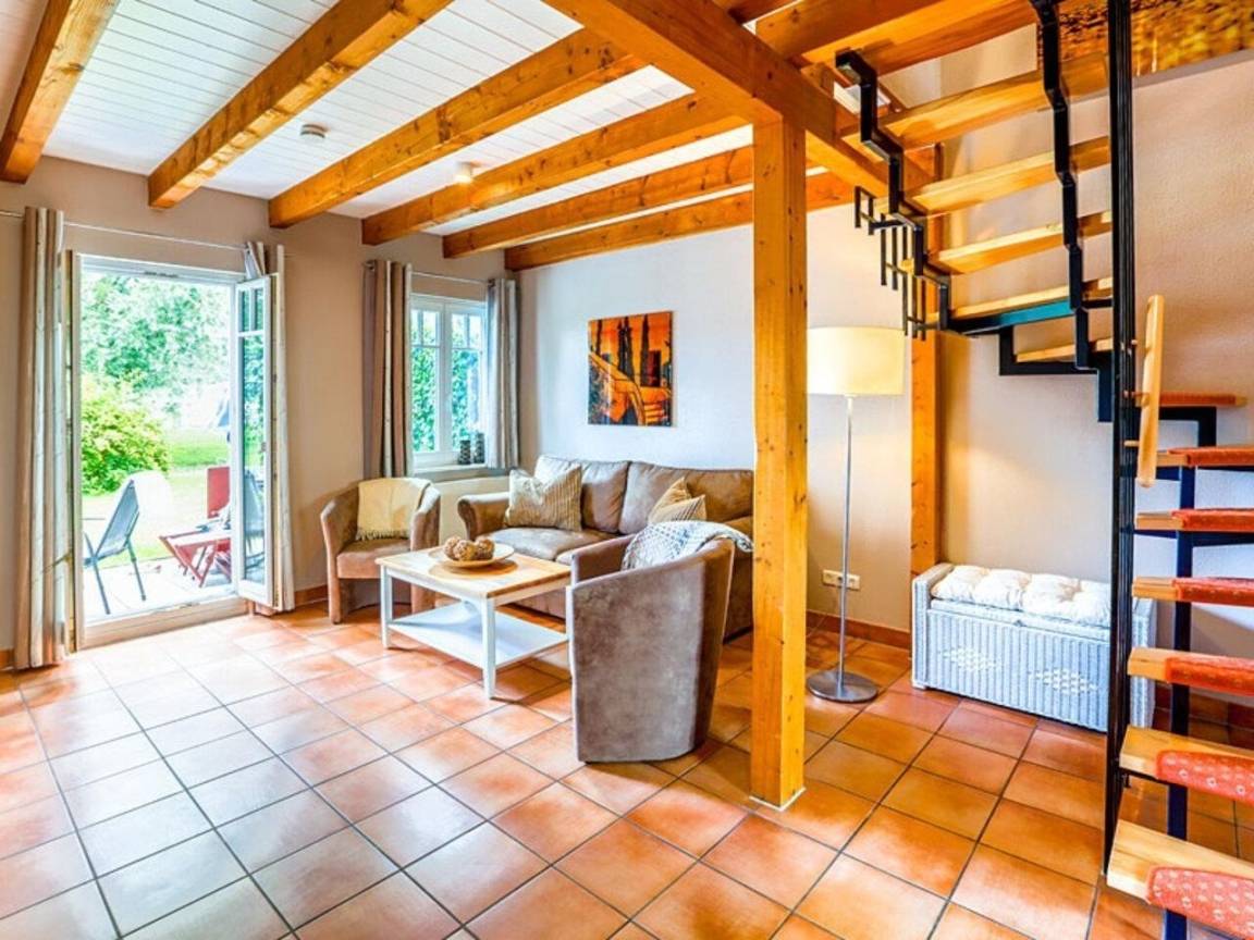 72 M² Ferienhaus ∙ 2 Schlafzimmer ∙ 6 Gäste - Nienhagen