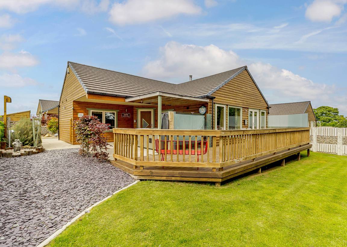 Chalet ∙ 3 Bedrooms ∙ 4 Guests - Durham