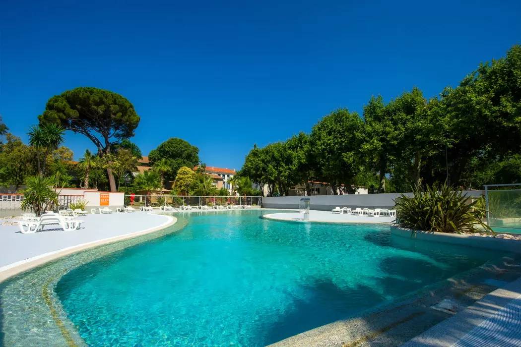33 M² Asuntovaunu ∙ 3 Makuuhuonetta ∙ 6 Vierasta - Marseillan