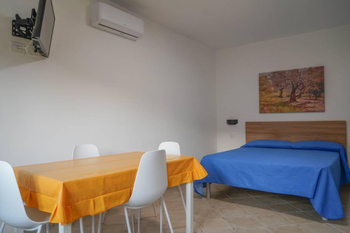 28 M² Apartment ∙ 2 Bedrooms ∙ 4 Guests - Sapri