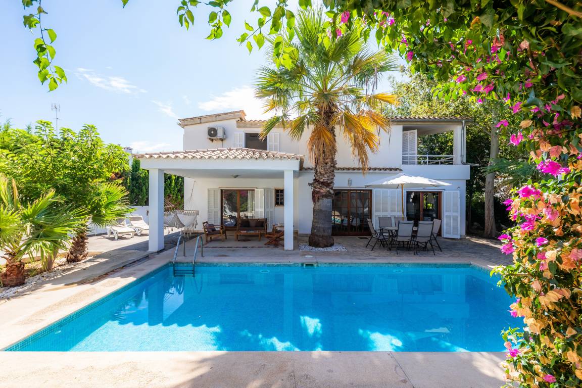 450 M² Casa ∙ 5 Habitaciones ∙ 9 Huéspedes - Can Picafort