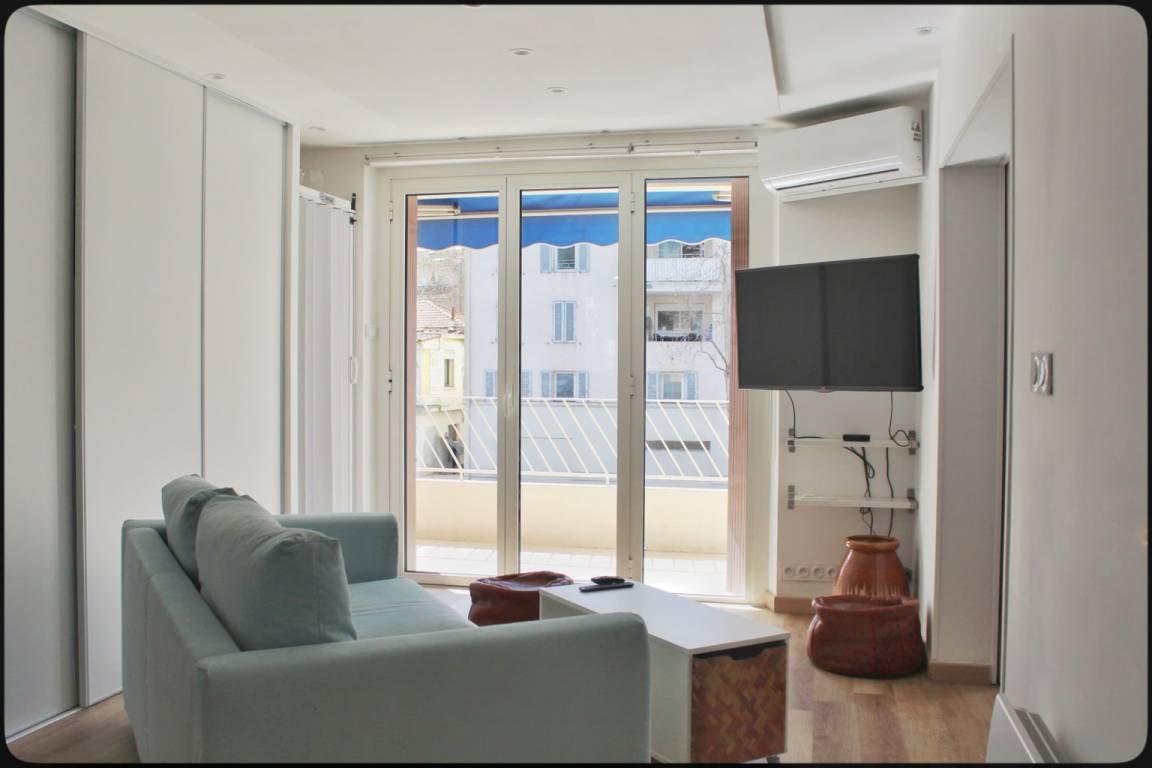 83 M² Appartement ∙ 2 Chambres ∙ 8 Personnes - La Seyne-sur-Mer