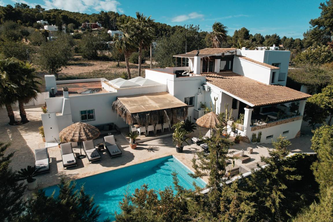 363 M² Villa ∙ 6 Habitaciones ∙ 12 Huéspedes - Islas de Ibiza
