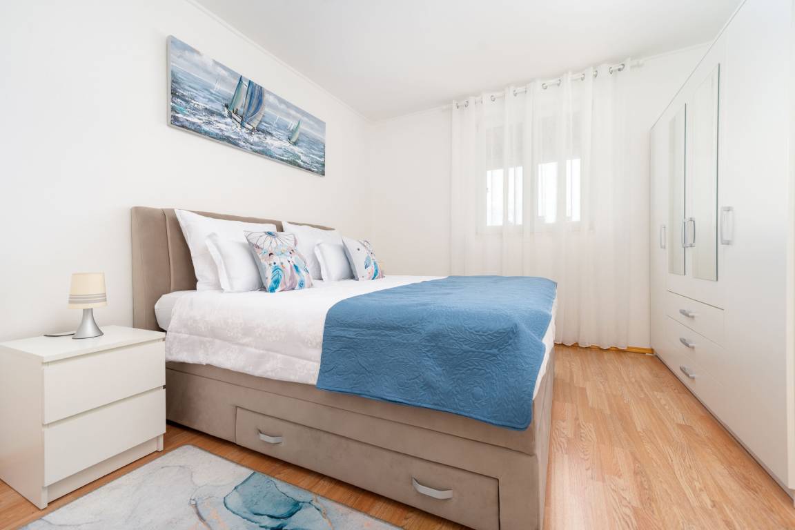 55 M² Ferienhaus ∙ 2 Schlafzimmer ∙ 4 Gäste - Postira