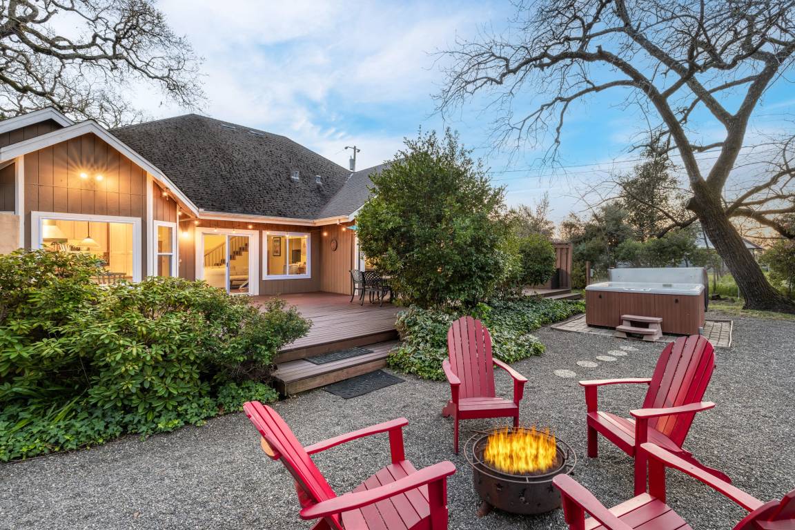 252 M² House ∙ 3 Bedrooms ∙ 8 Guests - Spring Mountain Vineyard, St Helena