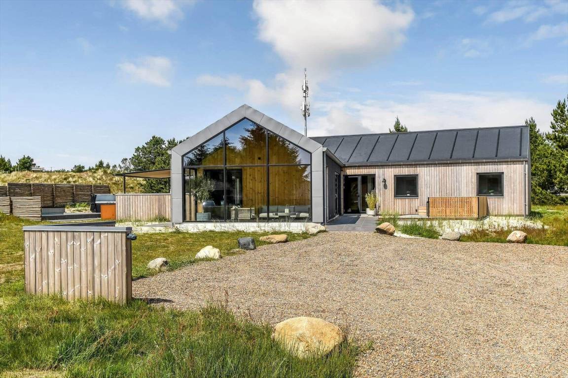 225 M² Maison De Vacances ∙ 5 Chambres ∙ 10 Personnes - Blåvand