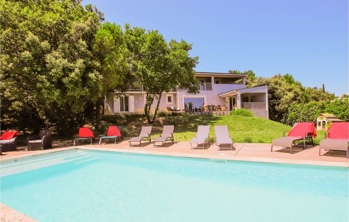 203 M² Huis ∙ 5 Slaapkamers ∙ 14 Gasten - Suze-la-Rousse