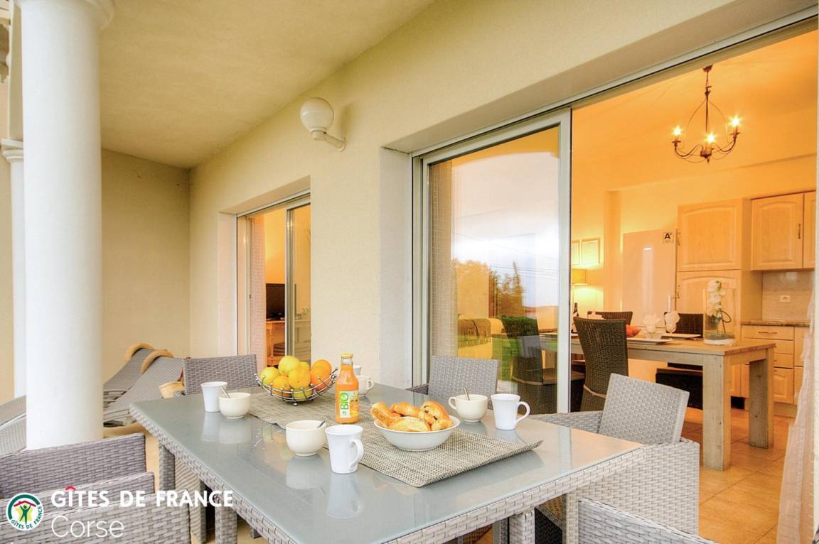 68 M² Gîte ∙ 2 Chambres ∙ 4 Personnes - Porticcio