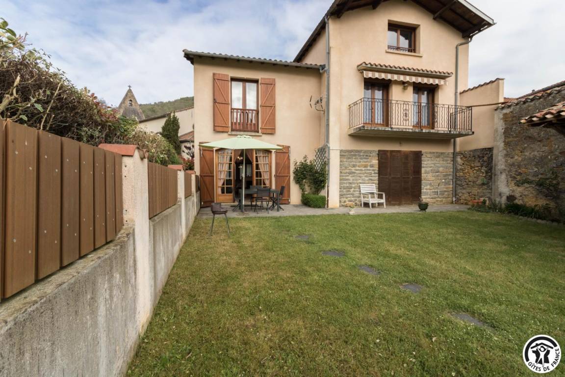 95 M² Gîte ∙ 2 Chambres ∙ 4 Personnes - Haute-Garonne