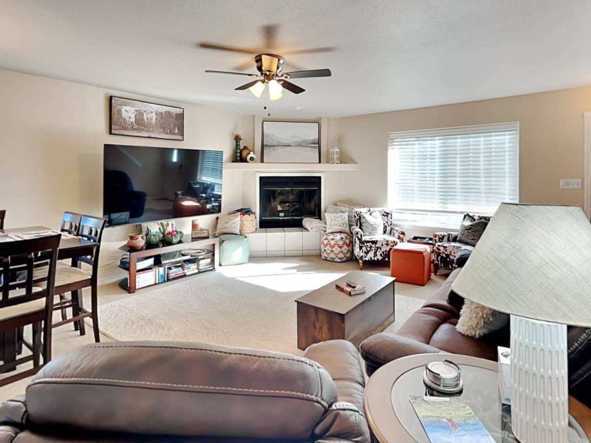 130 M² Condo ∙ 3 Bedrooms ∙ 6 Guests - Ruidoso, NM