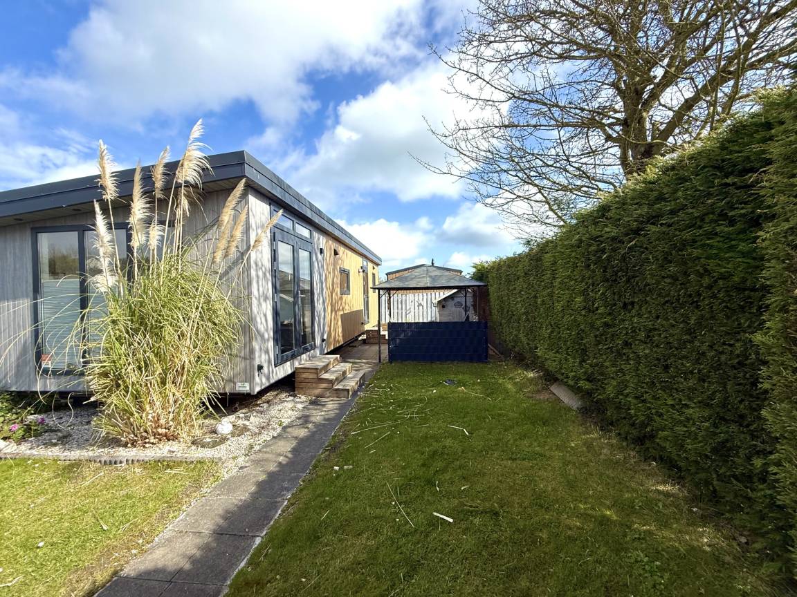 45 M² Chalet ∙ 2 Bedrooms ∙ 4 Guests - Kamperland