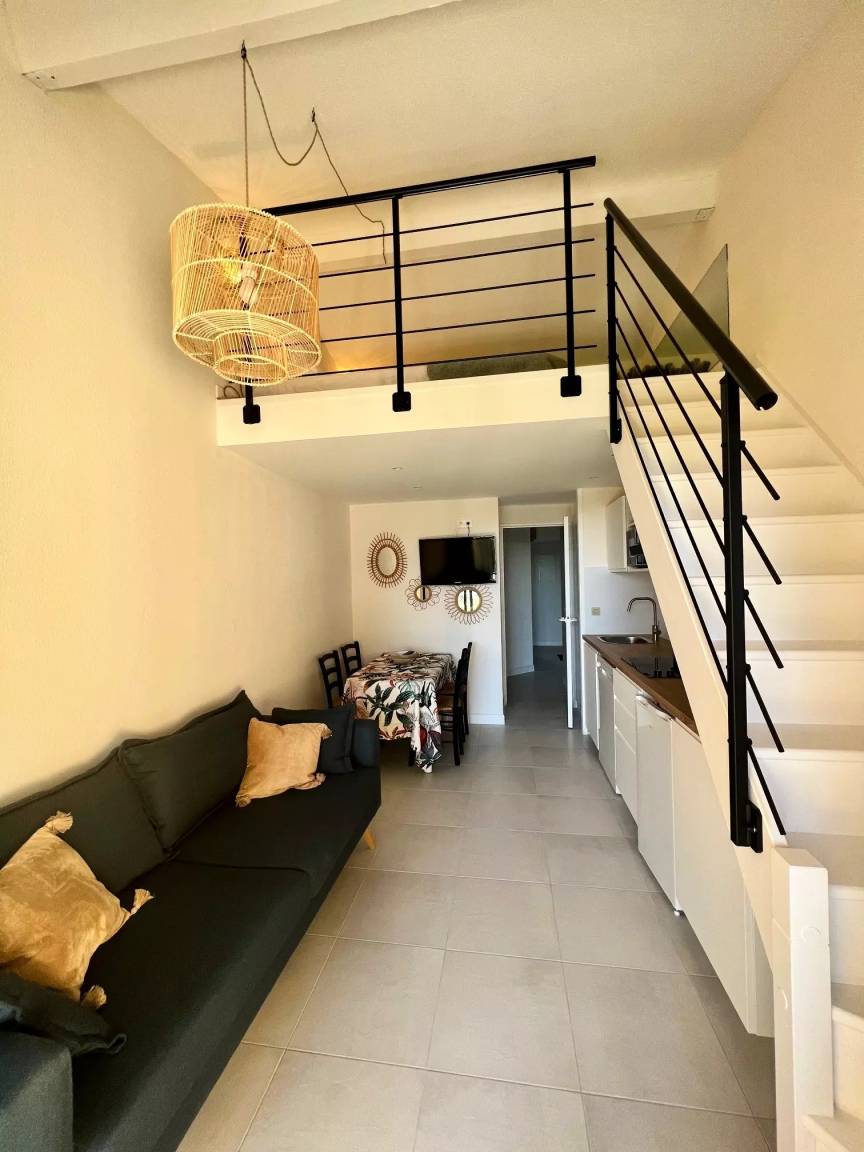 28 M² Apartment ∙ 1 Bedroom ∙ 4 Guests - Grimaud