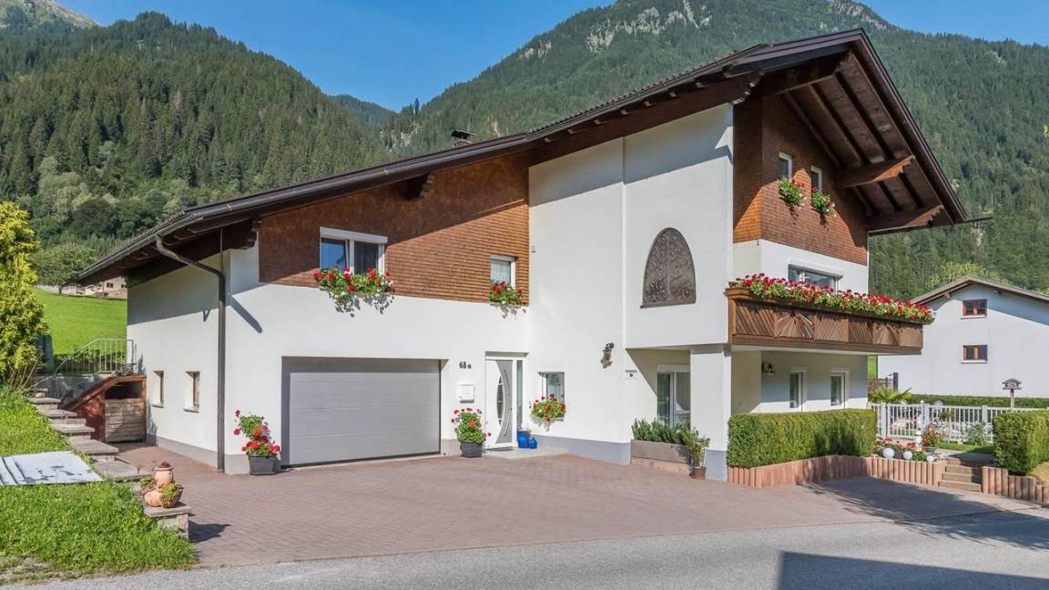 60 M² Apartment ∙ 2 Bedrooms ∙ 4 Guests - Gaschurn