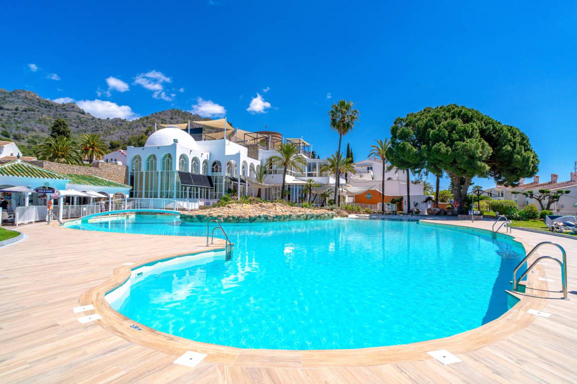 70 M² Apartment ∙ 2 Bedrooms ∙ 4 Guests - Nerja