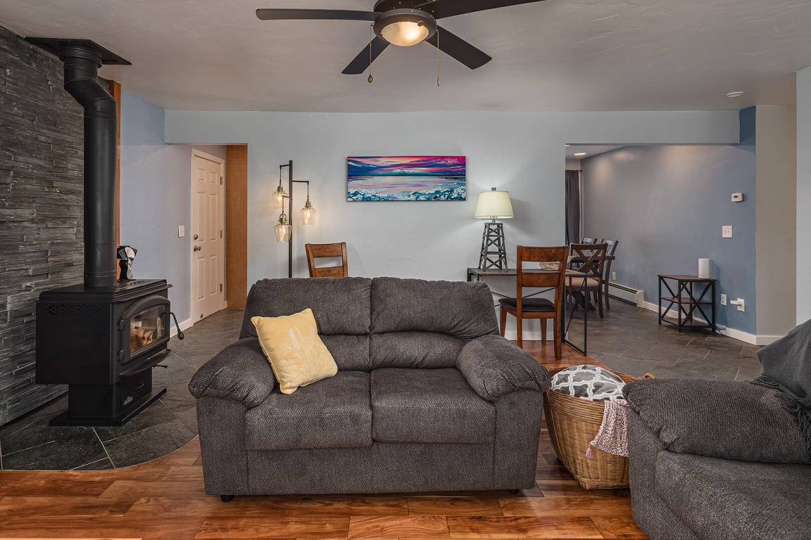 116 M² House ∙ 3 Bedrooms ∙ 7 Guests - Anchorage, AK
