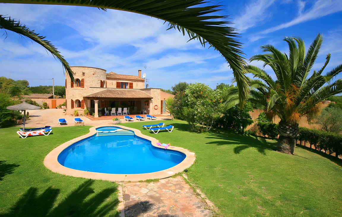 250 M² House ∙ 5 Bedrooms ∙ 10 Guests - Cala Santanyí