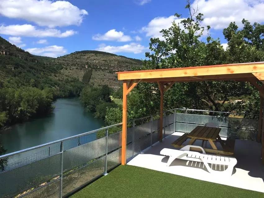 32 M² Mobil-home ∙ 3 Chambres ∙ 6 Personnes - Aveyron