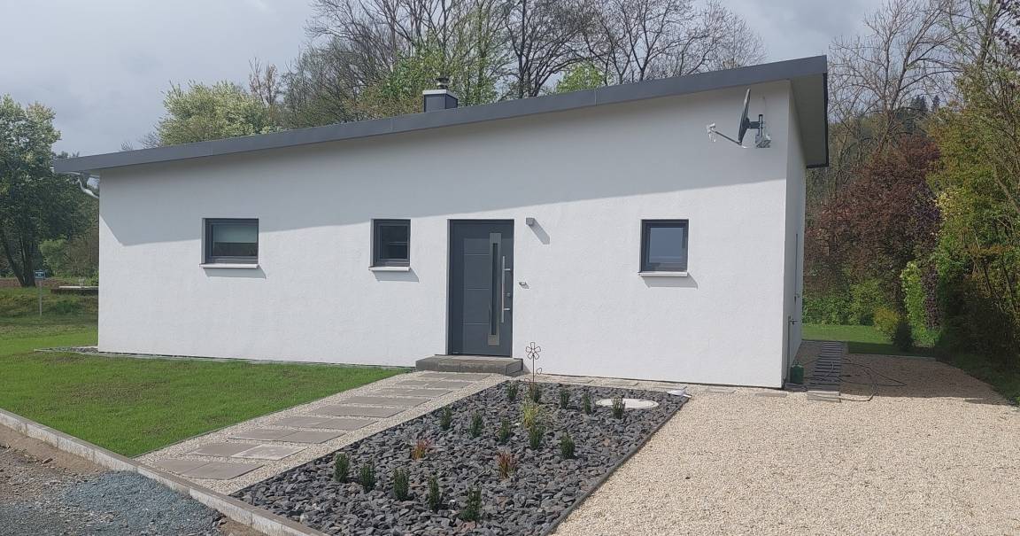 Ferienhaus ∙ 2 Schlafzimmer ∙ 6 Gäste - Kronach