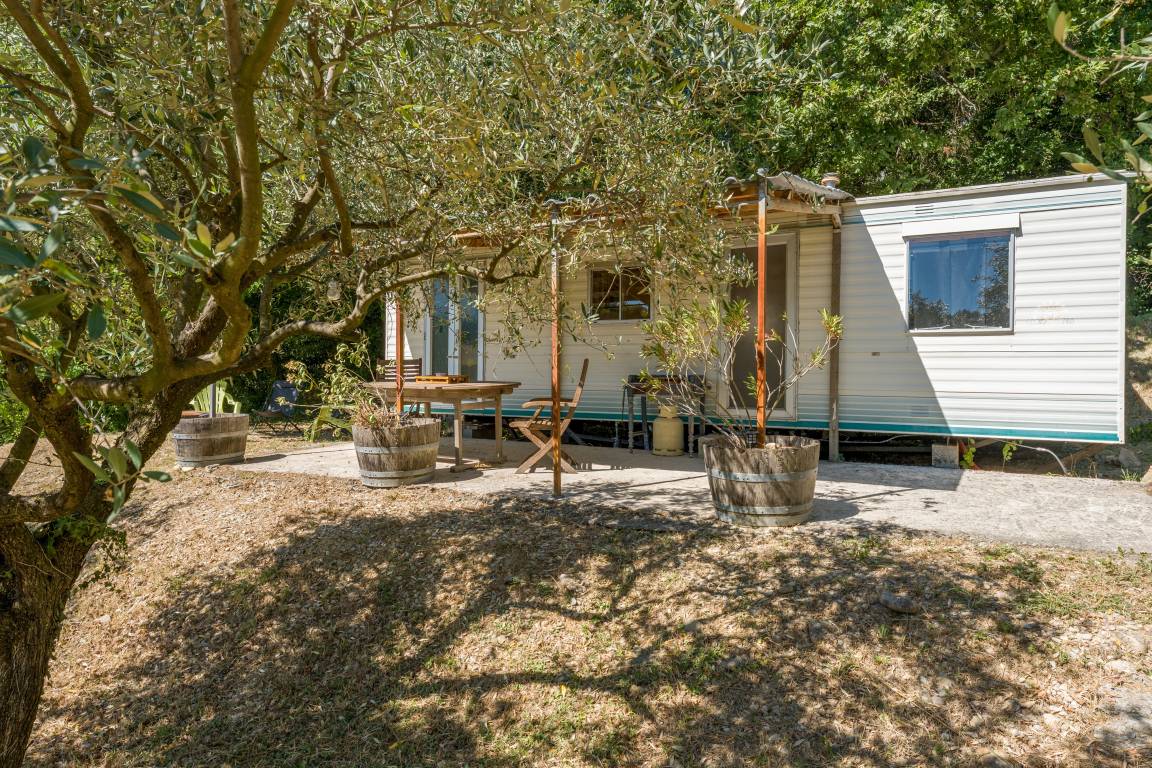 25 M² Mobil-home ∙ 1 Chambre ∙ 2 Personnes - Visan
