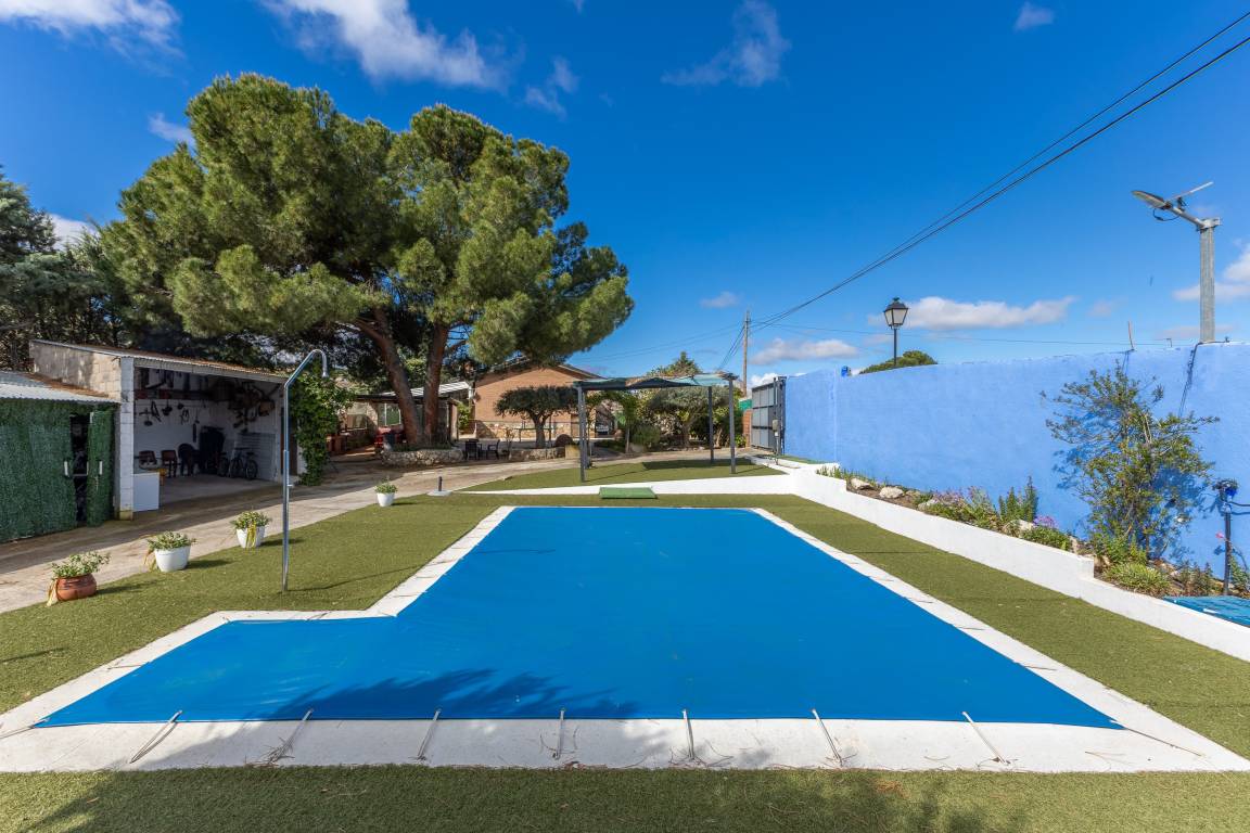 362 M² Ferienwohnung ∙ 3 Schlafzimmer ∙ 10 Gäste - Pelayos de la Presa