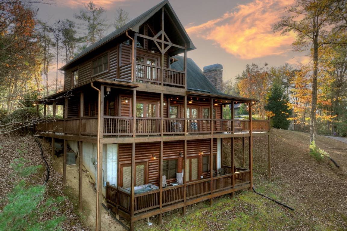 241 M² Cabaña ∙ 3 Habitaciones ∙ 6 Huéspedes - Cherry Log, GA
